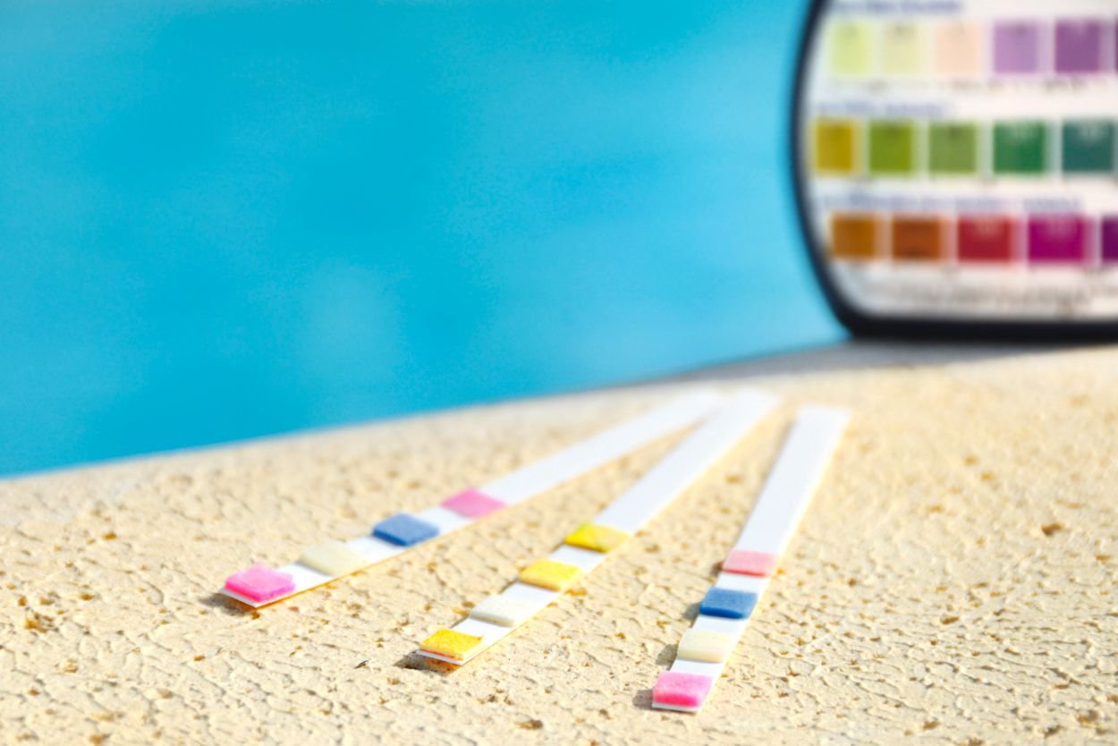 Keeping Your Pool Water Balanced | Splash Pools and Spas